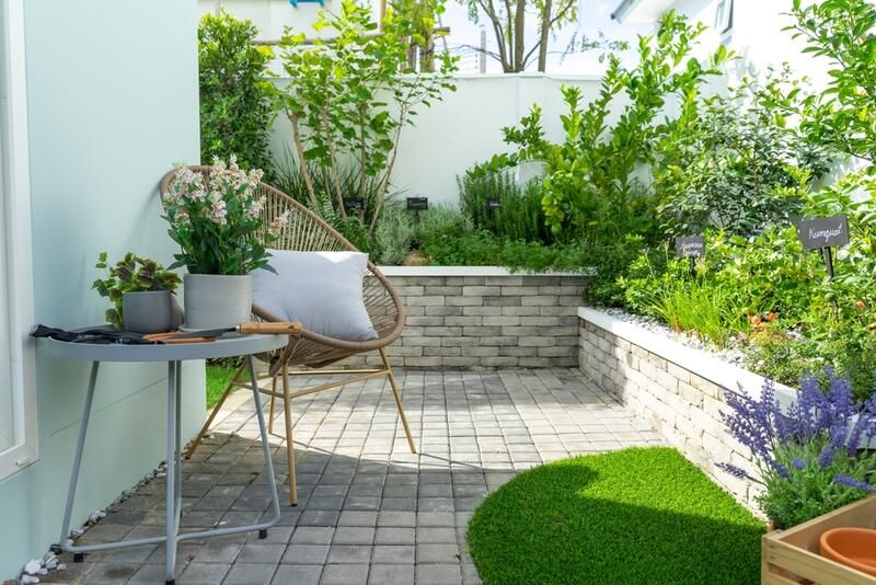 Small Backyard Landscape Ideas | ShrubHub Small Backyard Landscape Ideas | ShrubHub